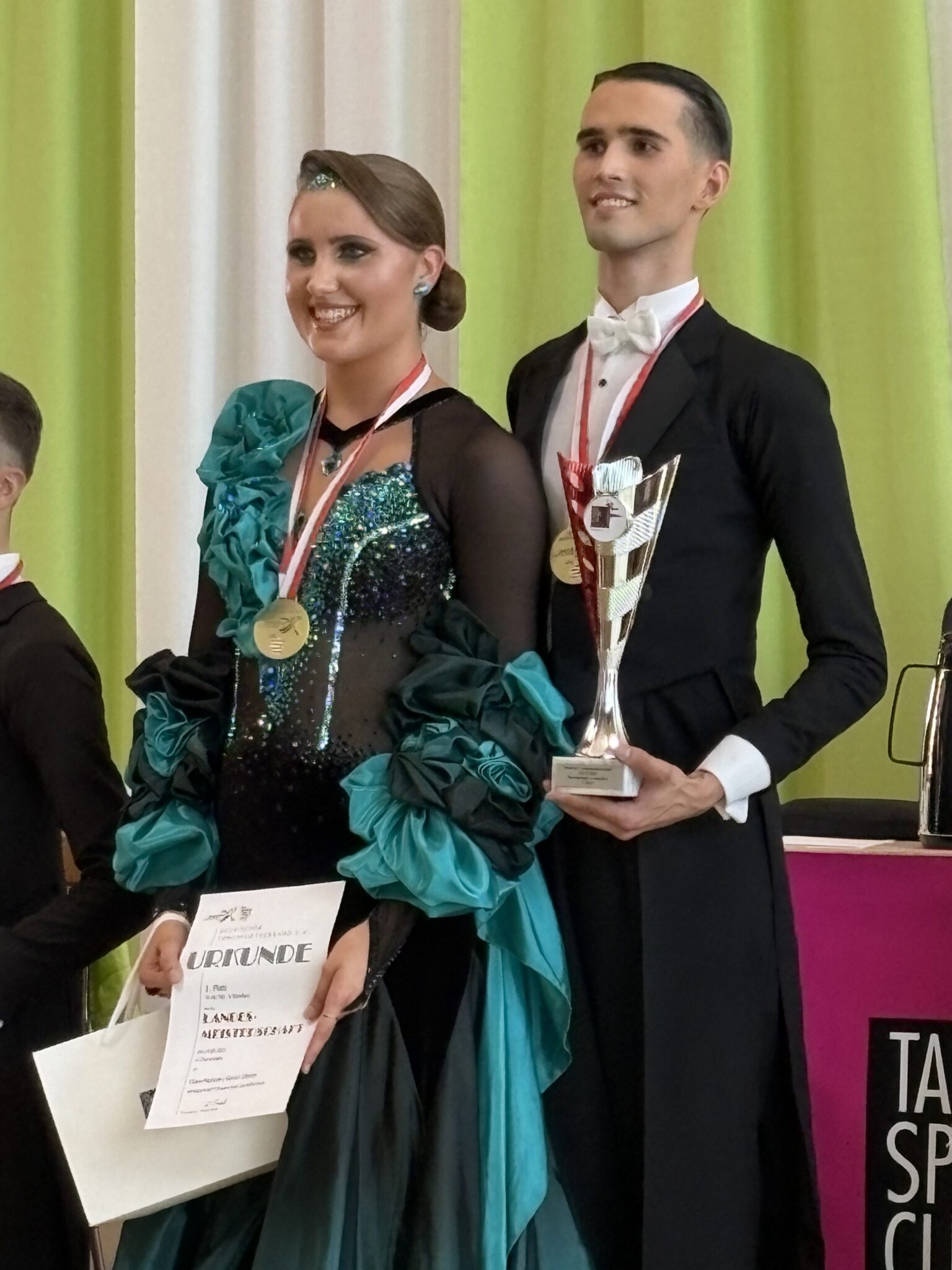 Start · Tanzschule & Tanzsportclub Schwarz-Gold Aschaffenburg e.V.